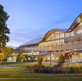 Thompson Rivers University - Feria estudios